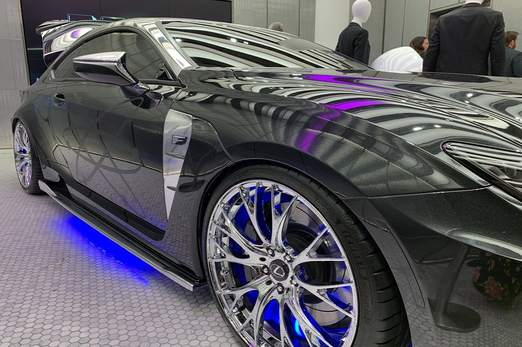 Men In Black™ Agents Drive Lexus Vehicles